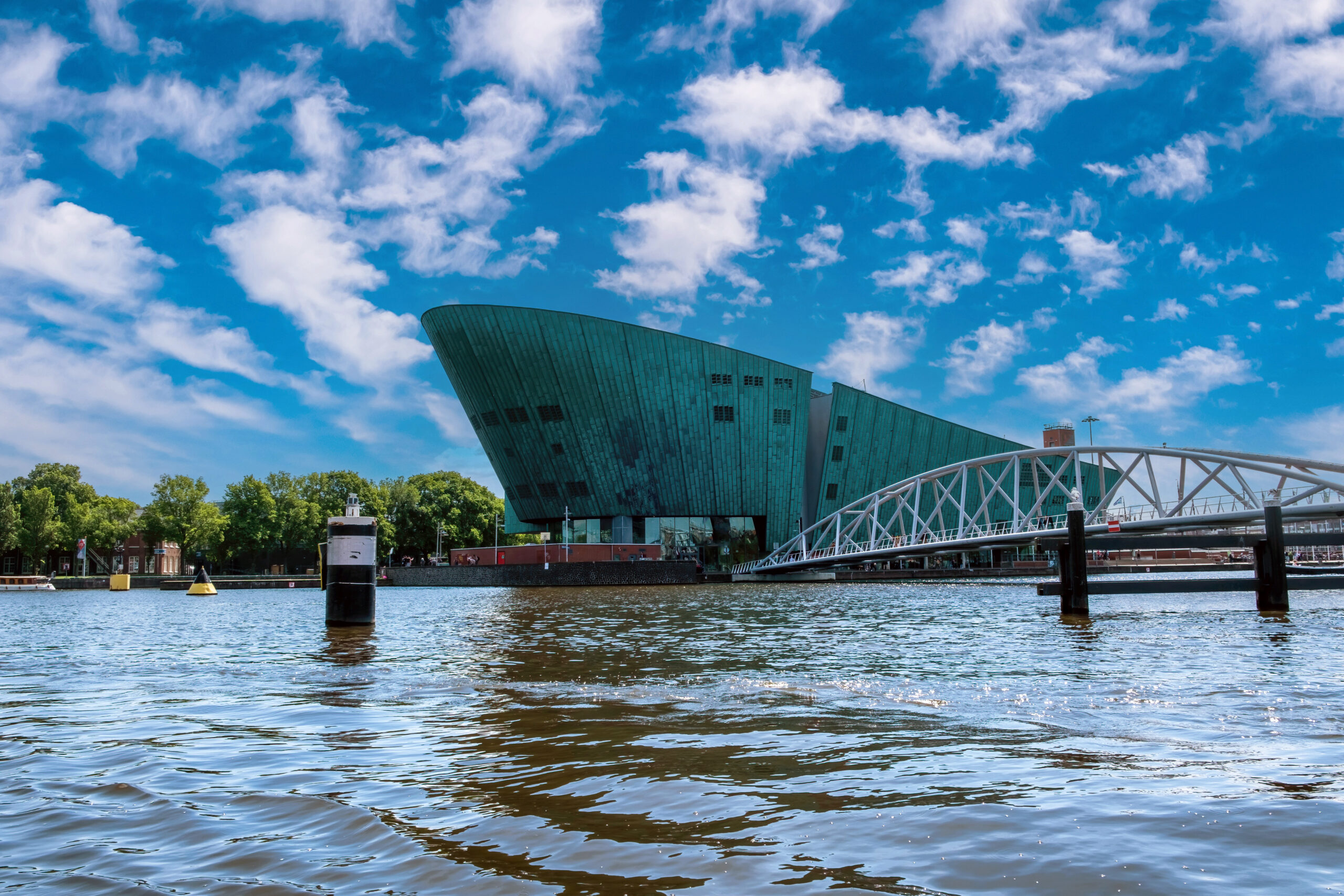 Nemo Amsterdam New Metropolis (Nemo) Science Museum And Replica VOC